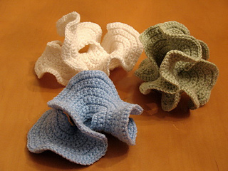 Ravelry: Hyperbolic Plane pattern by Daina Taimina