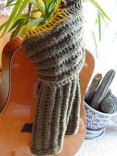 Ravelry: Go-To Garter Stitch Rib Scarf pattern by Janice MacDaniels