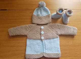 Ravelry: Babbity Baby Jacket pattern by marianna mel