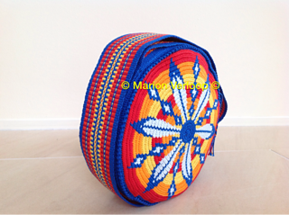 Ravelry: Mochila Feather pattern by Marion Verloop