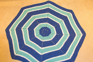 Ravelry: Octagon Baby Blanket pattern by Marilyn Losee