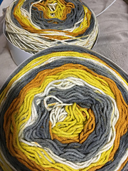 Ravelry: Caron Big Cakes