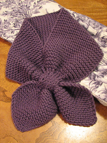 [FO] Miss Marple Scarf, accented with my late Grandmom's snowflake pin ...