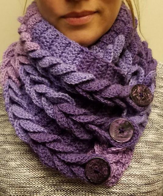 I crocheted a braided cowl! : r/crafts