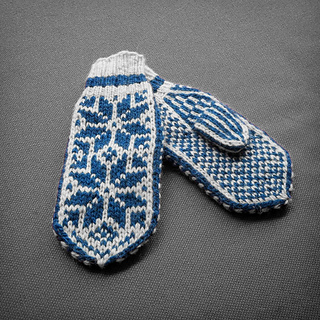 Ravelry: Speedy Selbu Mittens pattern by Skeindeer Knits