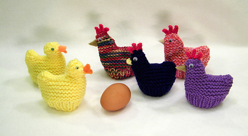 Ravelry: Chicken and Duck Egg Cozies (Easter) pattern by Claudia Lowman