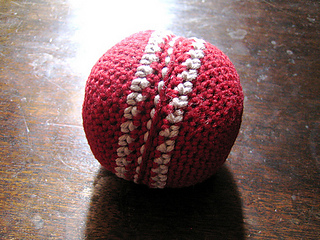 Ravelry: Cricket Ball pattern by Tara Spinks