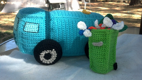 Ravelry: Garbage Truck pattern by Melissa's Crochet Patterns
