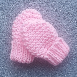 Ravelry: Preemie Pink Mittens pattern by Esther Kate