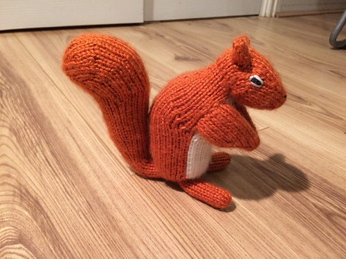 I made a squirrel! : r/knitting