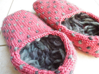Ravelry: Thrummed Slippers pattern by The Cozy Knitter