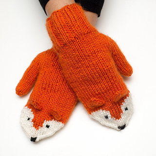 Ravelry: Fox Mittens pattern by Ana costa