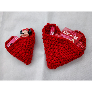 Ravelry: Heart Pocket pattern by Over the Head Threads