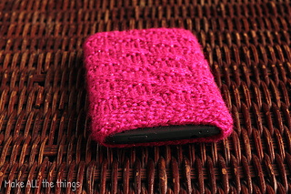 Ravelry: Knitted phone case pattern by Make All the Things