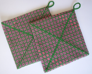 Ravelry: Magic Square Potholder pattern by Maria Ekblad