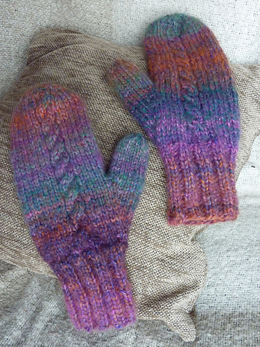 [FO] made some birthday mittens for a friend...just in time for summer ...